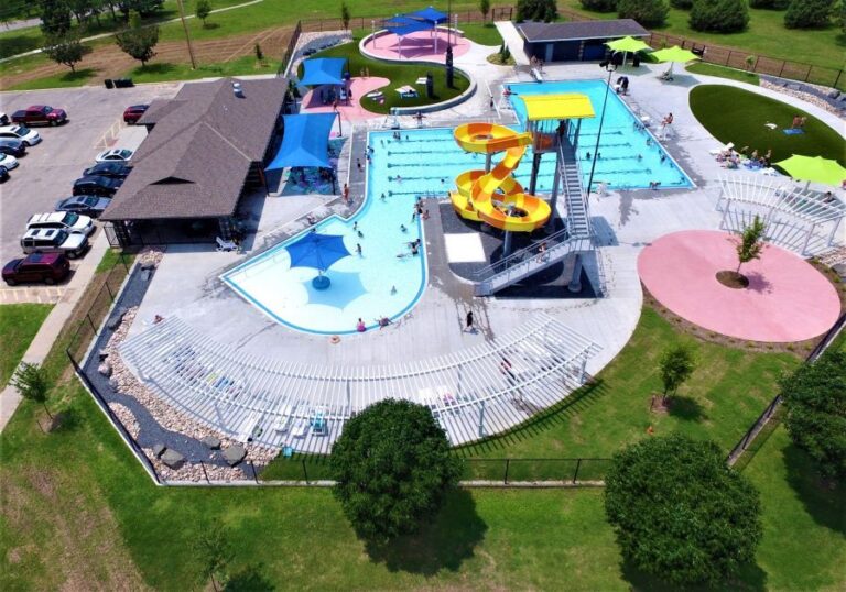 Harvest Park Pool | Waters Edge Aquatic Design